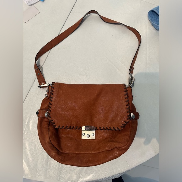 Be & D | Bags | Vintage Leather Be D Bag | Poshmark